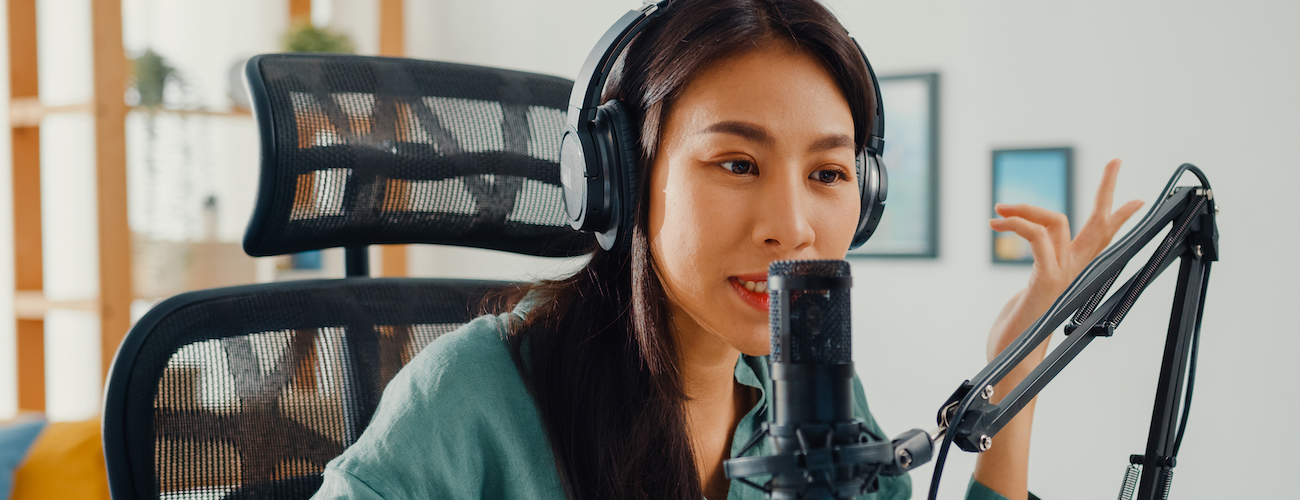 Best Microphones In 2025: Recording, Streaming, & Gaming | iShopChangi